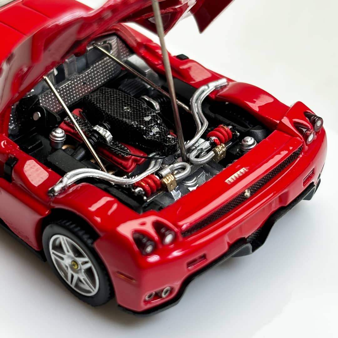 King Model 1:64 Ferrari ENZO – Mobile Garage HK